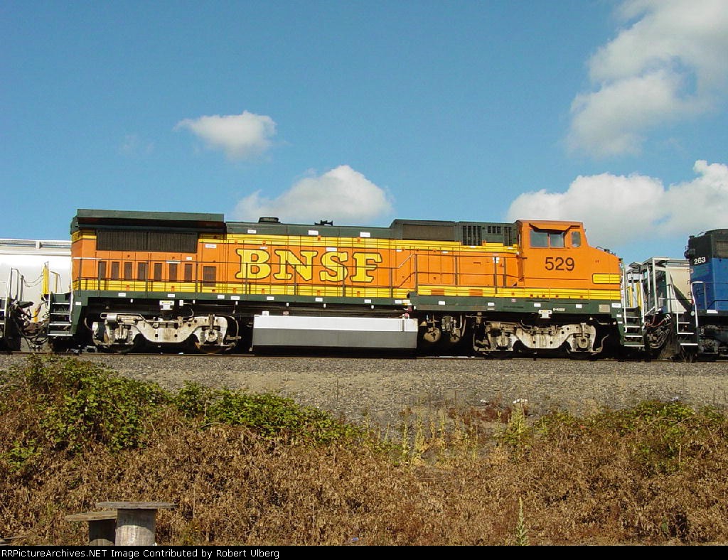 BNSF 529